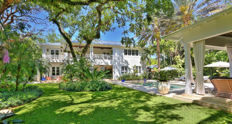 Neighborhood Spotlight: Ponce Davis - Luxury Miami Real Estate | Ashley ...